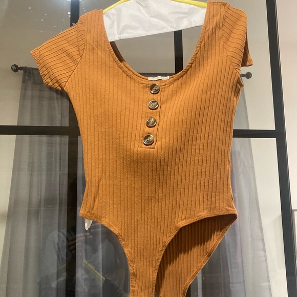 Heart & Hips | Tops | Heart And Hips Body Suit | Poshmark